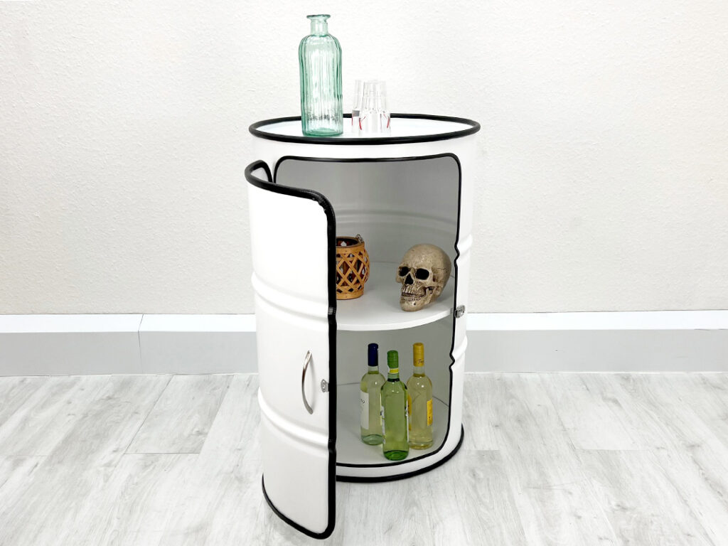 Barrel house bar "Jules" - Tonnentumult - round cabinet made of 200l drum