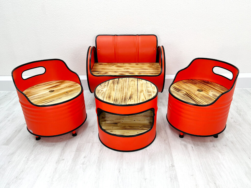 Oil drum seating set - Tonnentumult Upcycling lounge barrel seating set